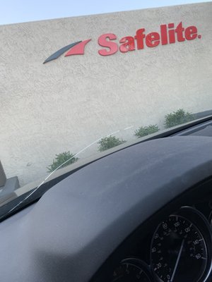 SAFELITE AUTOGLASS - Updated August 2025 - 24 Photos & 28 Reviews ...