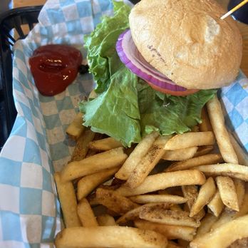 FUNKY PELICAN - Updated July 2025 - 761 Photos & 695 Reviews - 215 Hwy ...