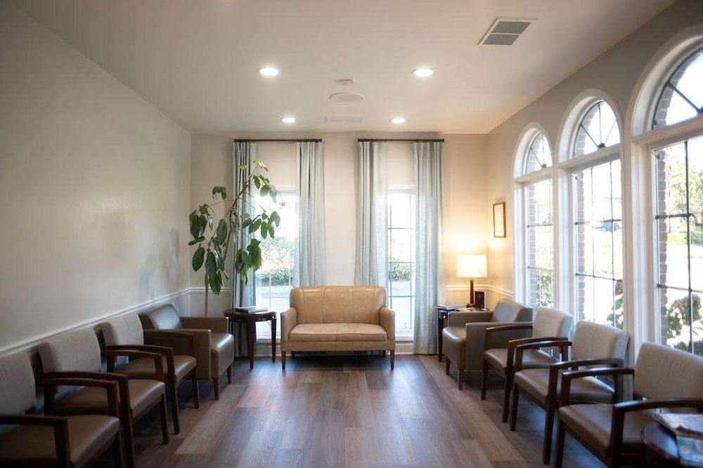 VANDERVOORT FAMILY DENTISTRY - Updated January 2026 - 10 Photos - 217 ...