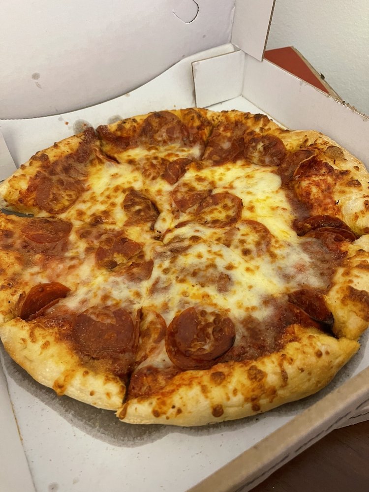TOARMINA’S PIZZA - 11 Photos & 17 Reviews - 31799 Middlebelt Rd ...