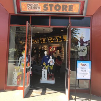POP UP DISNEY STORE - Updated June 2025 - 11 Photos - 1545 Disneyland ...
