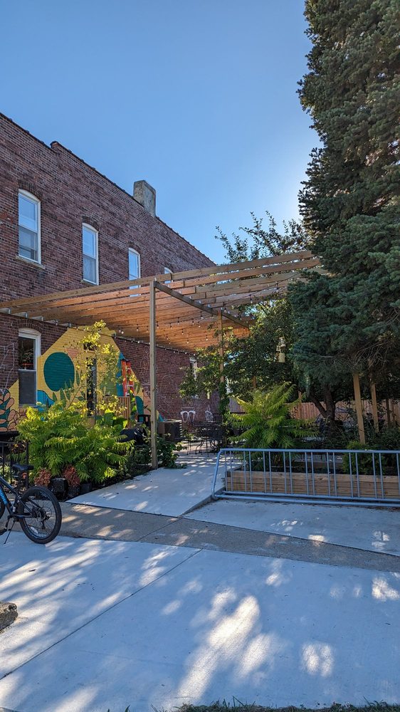 JAVA CAFÉ - Updated September 2025 - 63 Photos & 40 Reviews - 52 N Elm ...