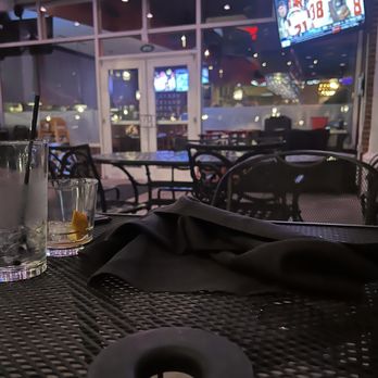 RED ROCKS CAFE: BIRKDALE VILLAGE with 293 real customer photos ...