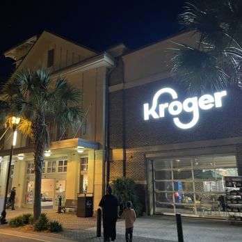KROGER - Updated October 2025 - 81 Photos & 106 Reviews - 42 Shelter ...