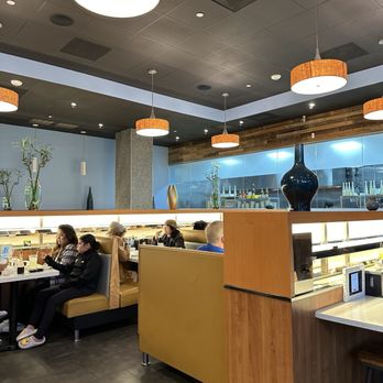 AKARII REVOLVING SUSHI - Updated December 2025 - 84 Photos & 97 Reviews ...