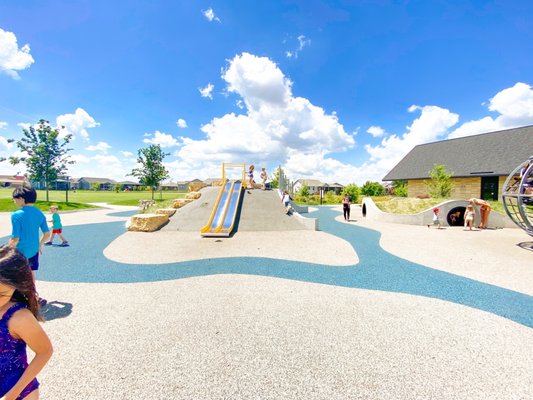 FOX CREEK PARK - Updated January 2026 - 522 NE Westgate Dr, Waukee ...