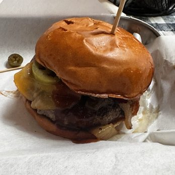 HAMBURGER FACTORY FAMILY RESTAURANT - Updated October 2025 - 764 Photos ...