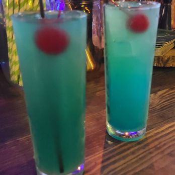 SHORT REST TAVERN - Updated December 2025 - 24 Photos & 17 Reviews ...