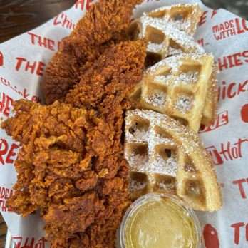 THE RED CHICKZ - Updated November 2024 - 437 Photos & 399 Reviews ...