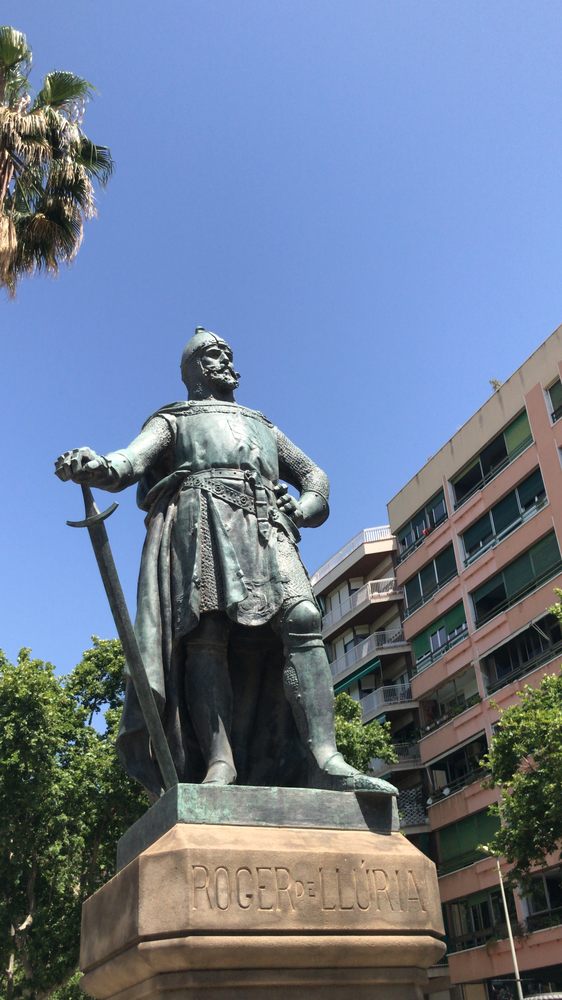 MONUMENT A ROGER DE LLÚRIA - Updated September 2024 - Passeig de Lluís ...