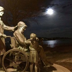 THE CONNECTICUT HOSPICE - 62 Photos & 10 Reviews - 100 Double Beach Rd ...