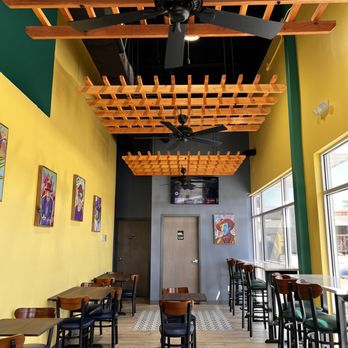 POLLO FELIZ EXPRESS - Updated October 2025 - 41 Photos - 2510 Jacaman ...