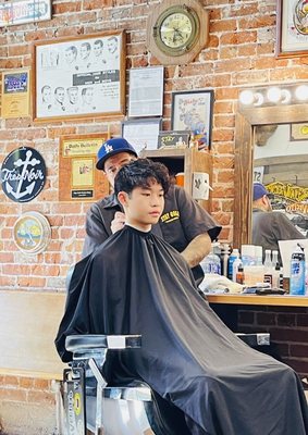 STAY GOLD BARBER SHOP - Updated January 2026 - 60 Photos & 118 Reviews ...