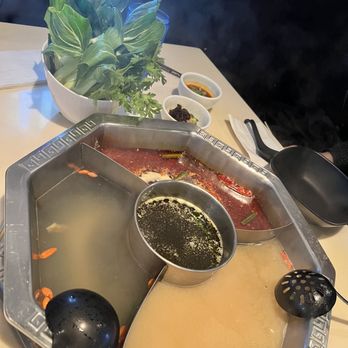 BOILING HOT POT - Updated May 2024 - 1052 Photos & 1097 Reviews - 5512 ...