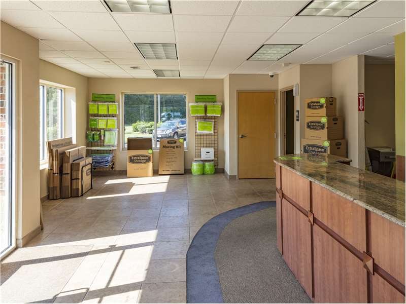EXTRA SPACE STORAGE - Updated March 2026 - 17 Photos - 4620 Bruce Rd ...