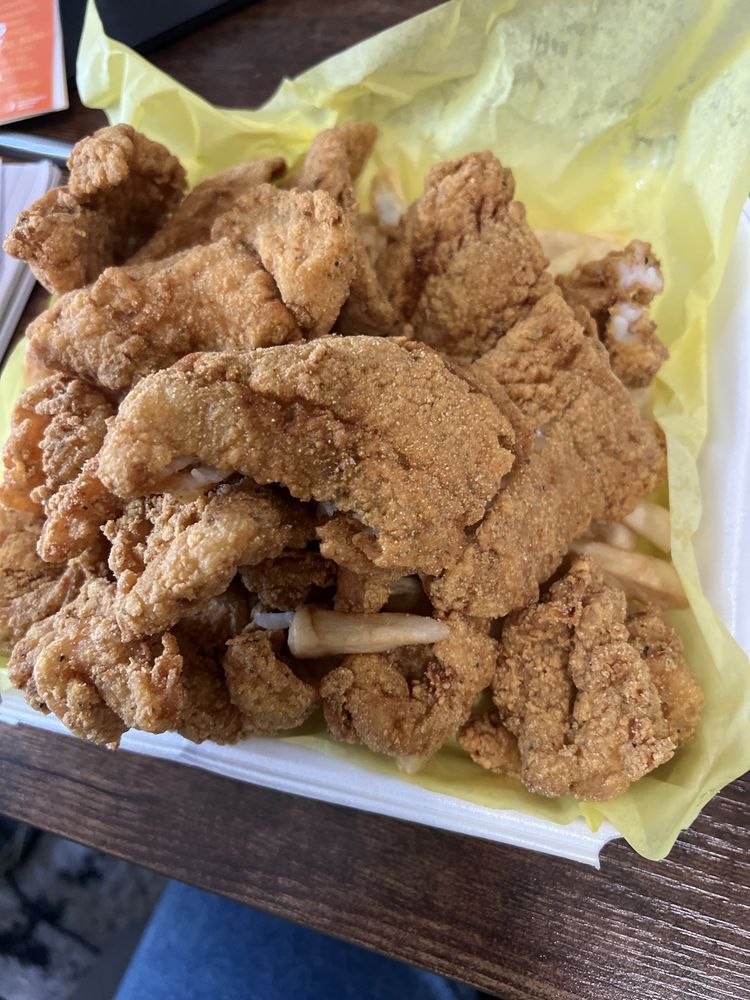 OFF THE HOOK - Updated December 2025 - 54 Photos & 152 Reviews - 2432 ...