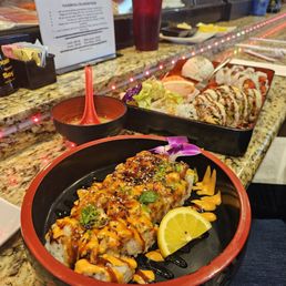 FUJI ROLL & SUSHI - Updated November 2024 - 473 Photos & 330 Reviews ...