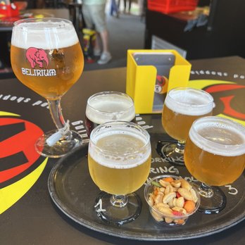 2BE BEER WALL - Updated August 2024 - 403 Photos & 92 Reviews ...