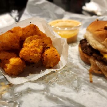 ROM BOMB BURGER - Updated October 2025 - 22 Photos & 25 Reviews - 9605 ...