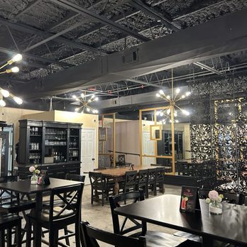 NEON FIG - Updated July 2025 - 207 Photos & 121 Reviews - 110 Park Ave ...