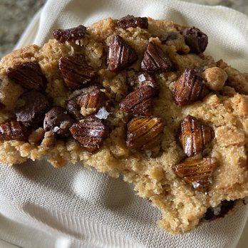 BEYOND PASTRY STUDIO - Updated October 2025 - 567 Photos & 110 Reviews ...