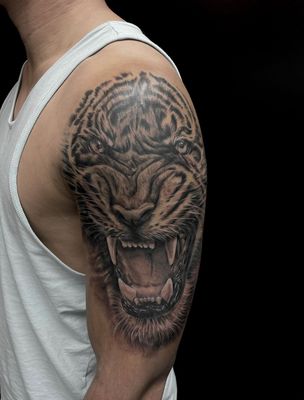 LEGENDARY TATTOOS - Updated October 2025 - 234 Photos & 22 Reviews ...