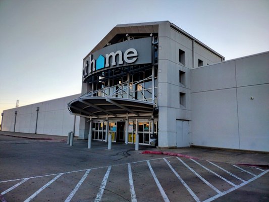 AT HOME - Updated October 2025 - 68 Photos & 31 Reviews - 701 S ...