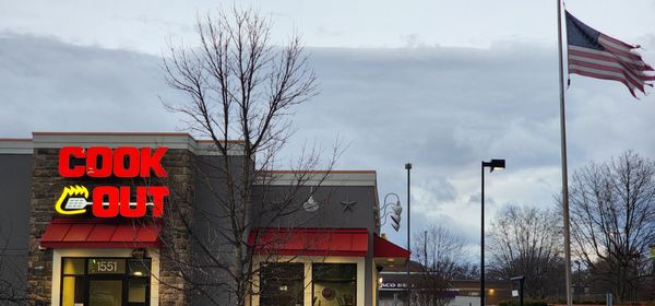 COOK OUT - Updated December 2025 - 27 Photos & 59 Reviews - 1551 S ...