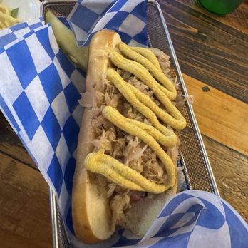 URBAN GERMAN WURSTHAUS - Updated July 2025 - 220 Photos & 152 Reviews ...