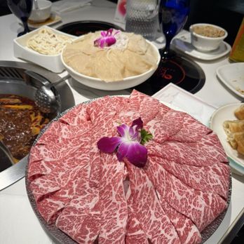 QIAO LIN HOTPOT - CHICAGO DOWNTOWN - Updated December 2025 - 388 Photos ...