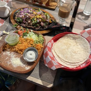 TRADING POST PUB ON MAIN - Updated December 2025 - 14 Reviews - 102 E ...