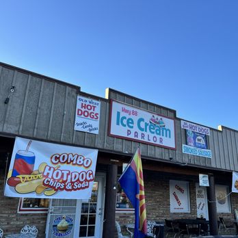 HWY 88 ICE CREAM PARLOR - Updated December 2025 - 23 Photos & 24 ...