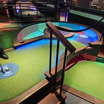 PUTTSHACK - EDINA - Updated June 2025 - 208 Photos & 56 Reviews - 330 ...