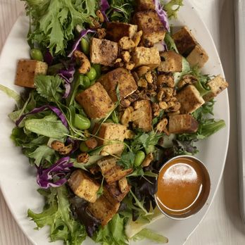 STRONG HEARTS CAFE - Updated August 2025 - 570 Photos & 696 Reviews ...