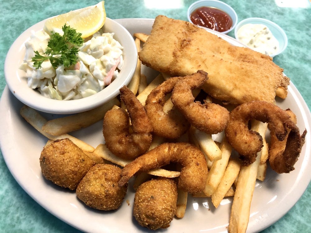 THE LIGHTHOUSE SEAFOOD - 133 Photos & 137 Reviews - 1212 Fredericksburg ...