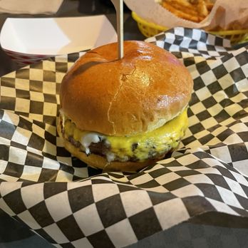 HIDDEN SPOT - SOUTH SAN FRANCISCO - Updated June 2024 - 890 Photos ...