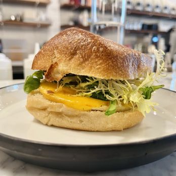 FABLE - Updated January 2025 - 87 Photos & 32 Reviews - 3309A Beacon ...