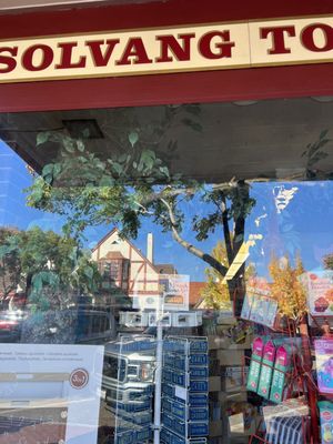 SOLVANG TOYLAND - Updated December 2025 - 23 Photos & 34 Reviews - 1664 ...