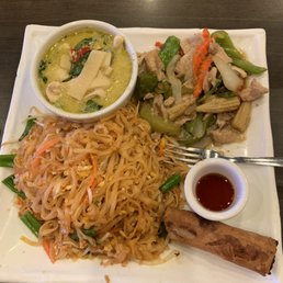 PANANG THAI RESTAURANT - 311 Photos & 424 Reviews - 9022 S Pennsylvania ...