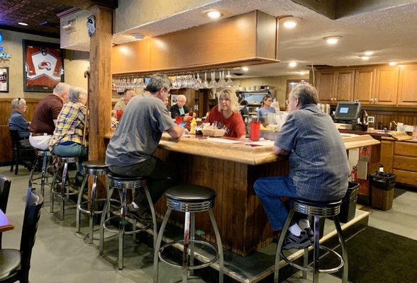 FRIENDLY TAVERN - 337 Photos & 379 Reviews - 290 S Main St, Zionsville ...