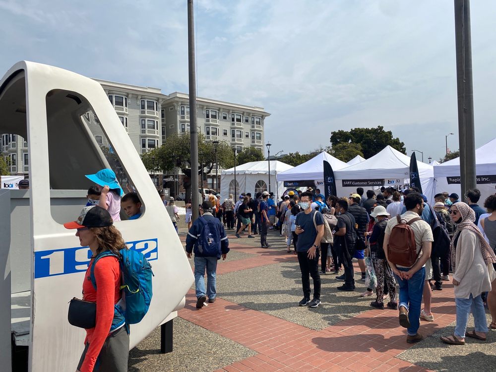 BART - LAKE MERRITT STATION - Updated October 2025 - 199 Photos & 93 ...