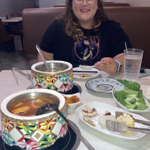 HOMEY HOT POT & SUSHI - 149 Photos & 107 Reviews - 306 N Walnut St ...