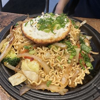 DEN DEN KOREAN FRIED CHICKEN with photos - Updated August 2024 - 852 ...