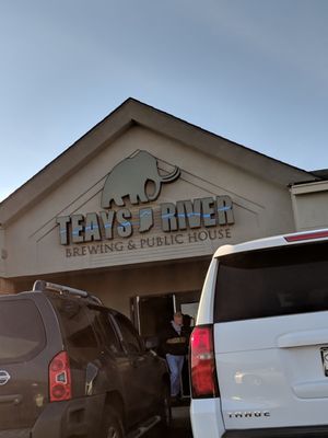 TEAYS RIVER BREWING & PUBLIC HOUSE - 220 Photos & 107 Reviews ...