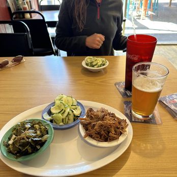 PIG OUT BBQ & SOUTHERN SOUL FOOD - Updated October 2025 - 171 Photos ...