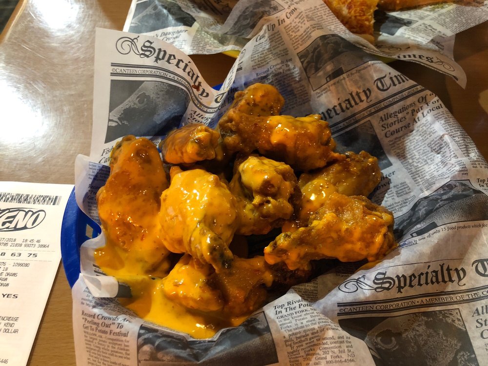 CROSSROADS BAR AND GRILLE - 17 Photos & 16 Reviews - Bars - 4887 St Rt ...