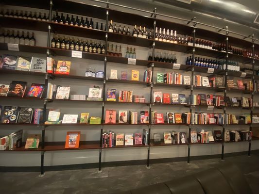 THE LIT. BAR - Updated November 2025 - 86 Photos & 71 Reviews - 131 ...