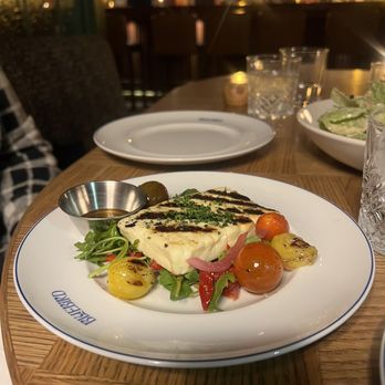 BLUEBIRD - Updated July 2024 - 83 Photos & 56 Reviews - 218 Lynx Street ...