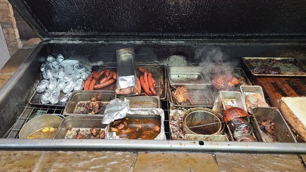 HARD EIGHT BBQ - Updated September 2025 - 306 Photos & 362 Reviews ...
