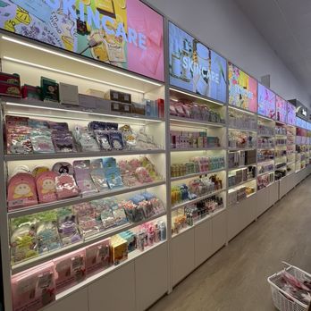 MINISO - Updated January 2026 - 20 Photos - 12000 SE 82nd Ave, Happy ...